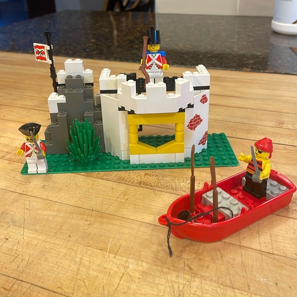 Lego | Toys | Lego Pirates Cannon Cove | Poshmark